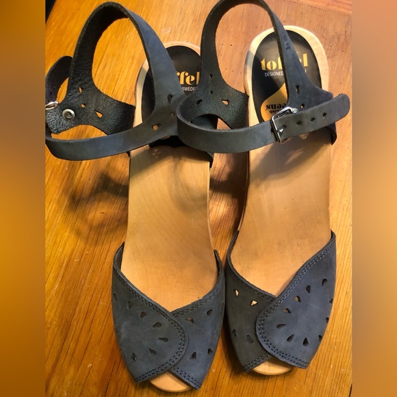 Swedish Hasbeens | Shoes | Swedish Hasbeens Toffel Sandals Clogs Size ...